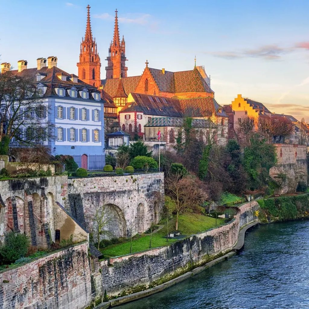 Contact Us | Holycode